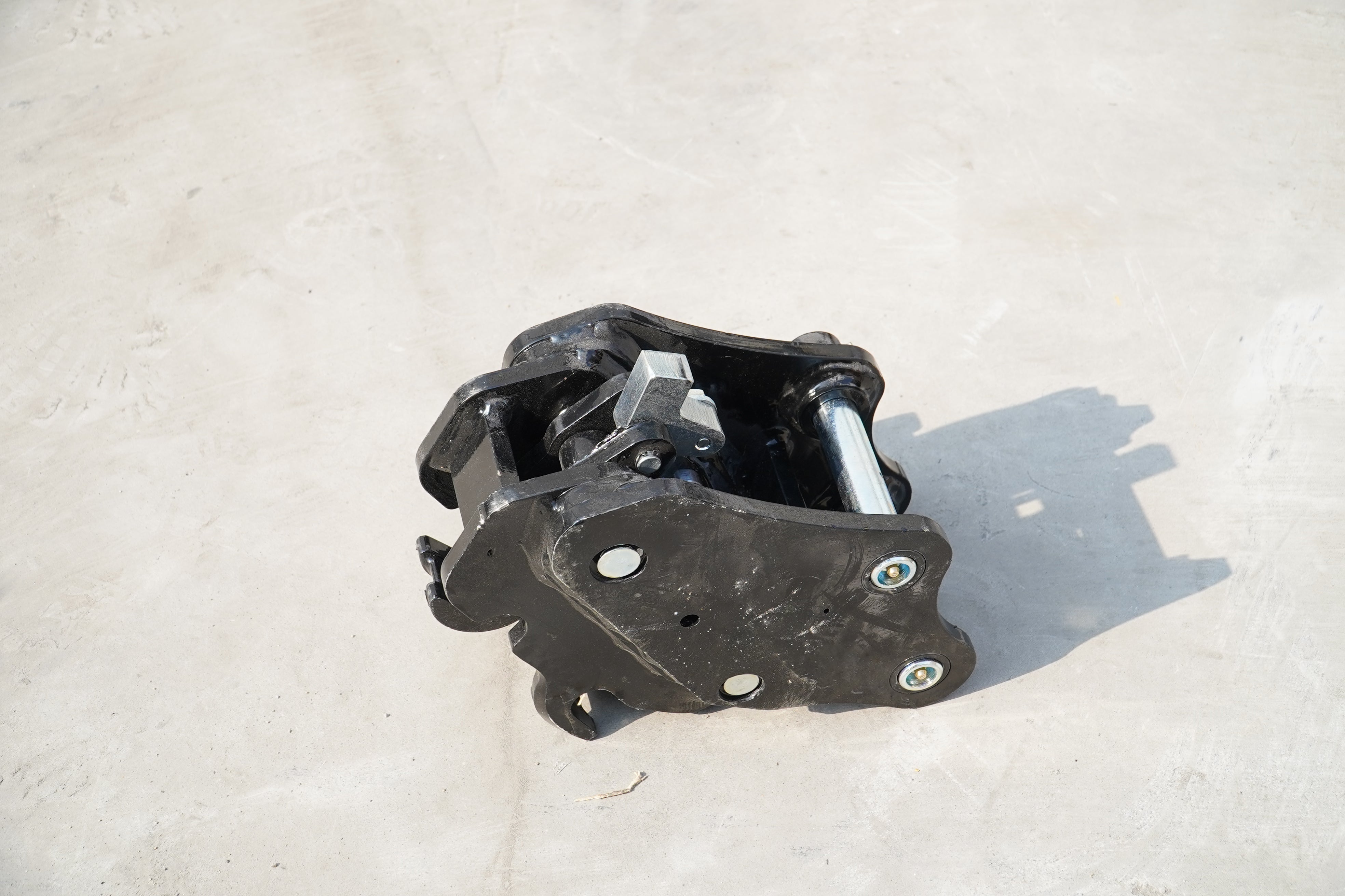 R15 Mechanical Quick Change 1.5T Excavator Attachment by Rippa ...